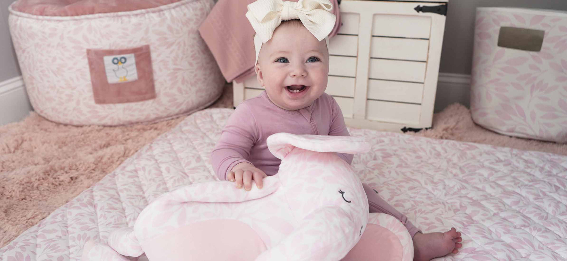 ABOUT US (NEW) - Goosewaddle® | Newborn Baby Blankets Toys Teethers ...